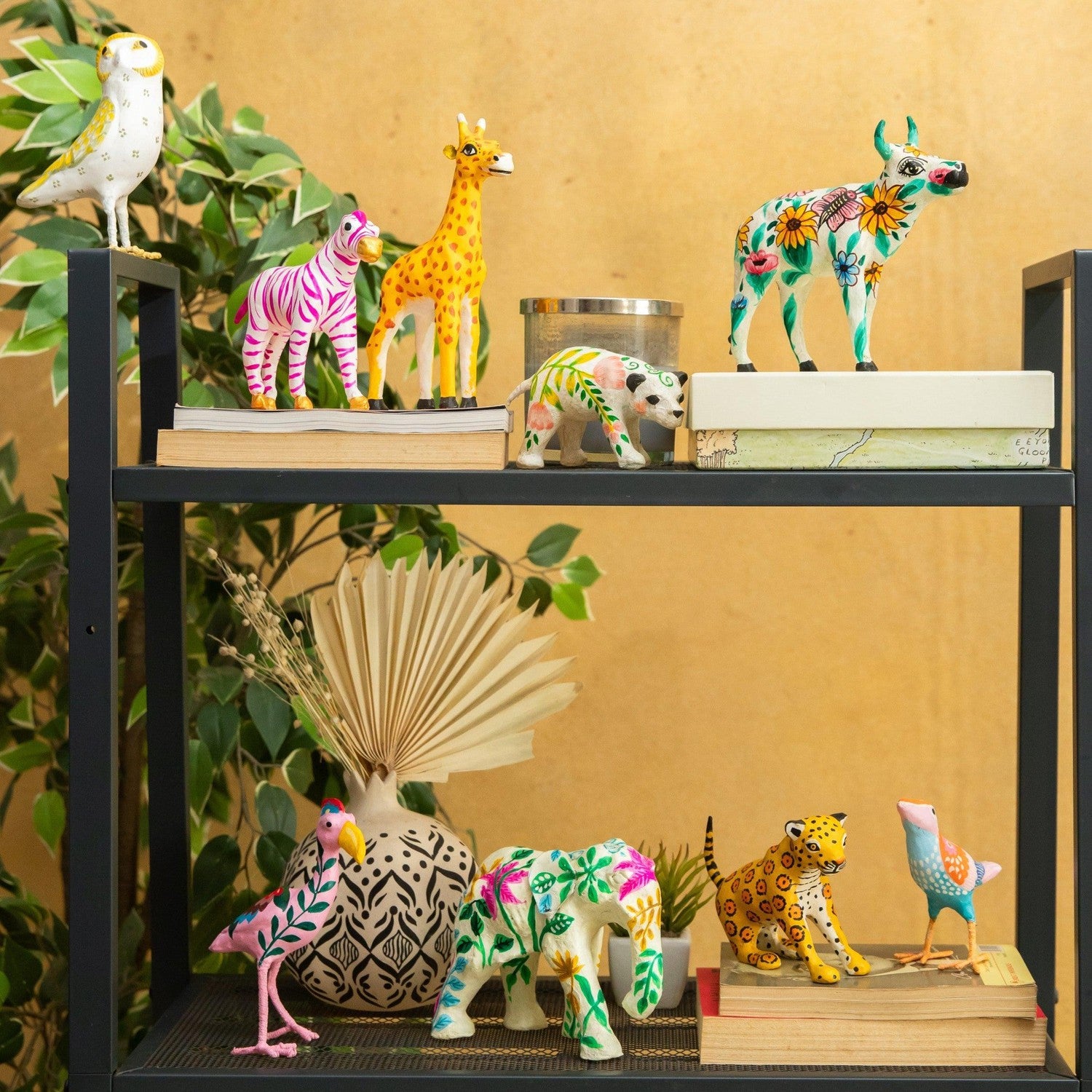 Multi color Assorted Set of Hand Painted Paper Mache Showpieces ...